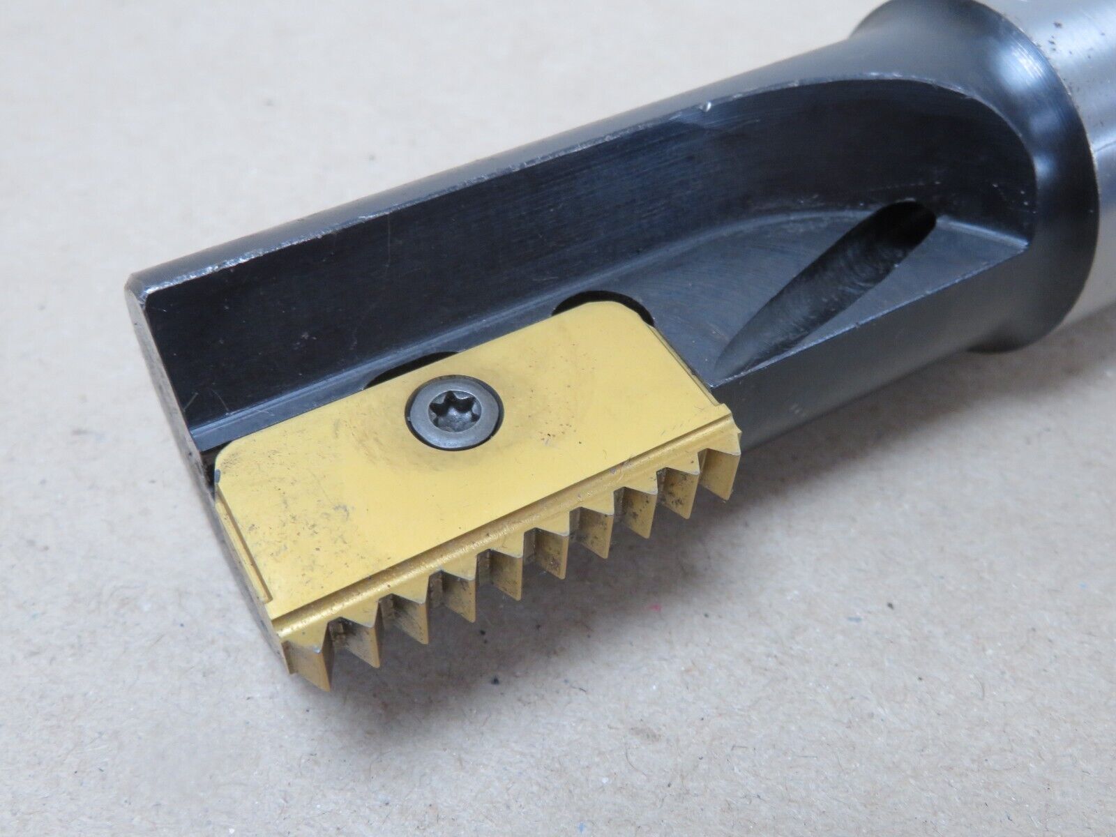 Stellram 5900V40W048R Indexable Thread Milling Cutter IMC542 – Toolz4You